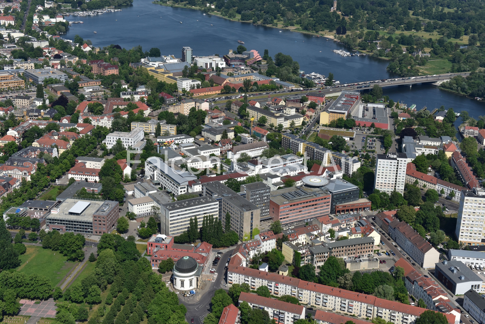 Luftbildgalerie - Klinikum Ernst von Bergmann - Falconcrest.com ...